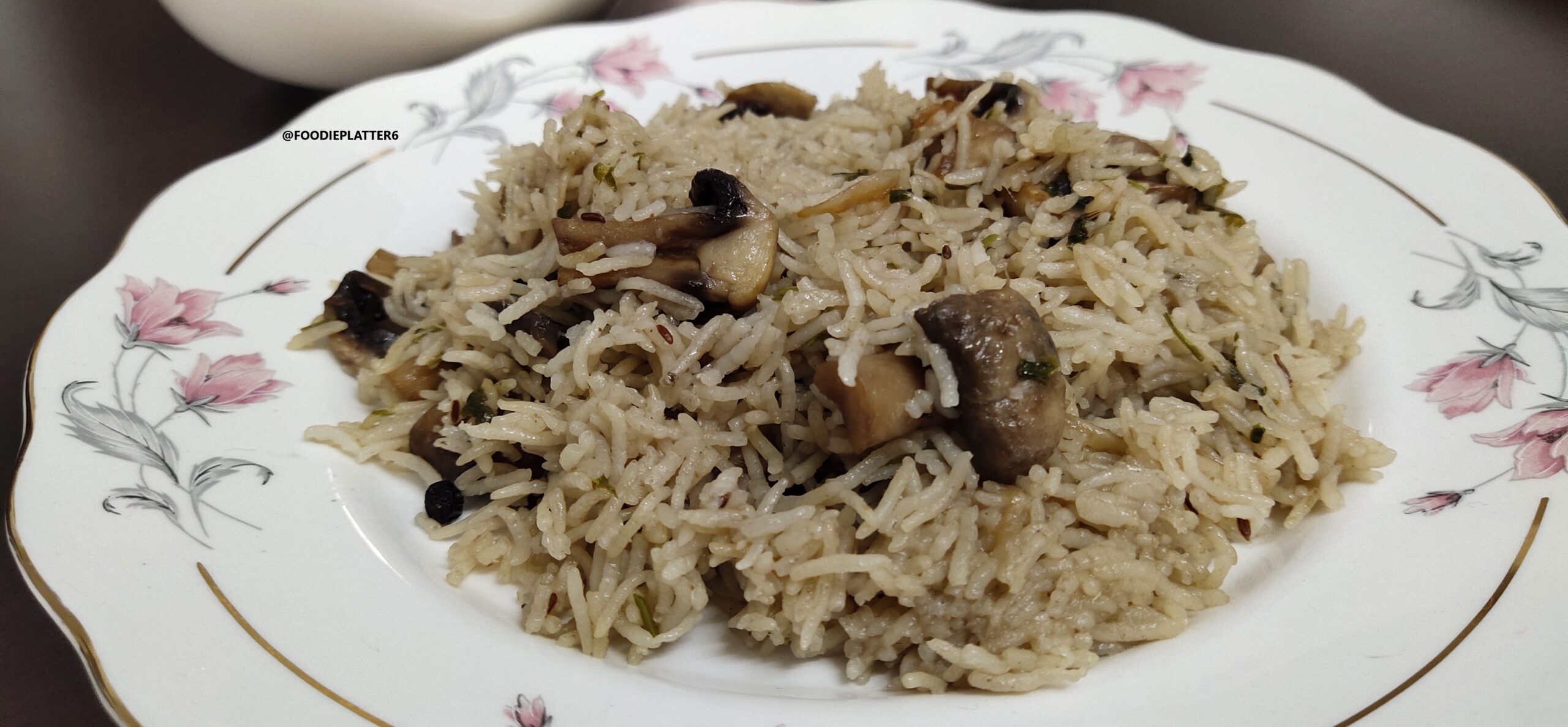 Mushroom Pulao – Pressure cooker Recipe - Foodie Platter - Recipe world